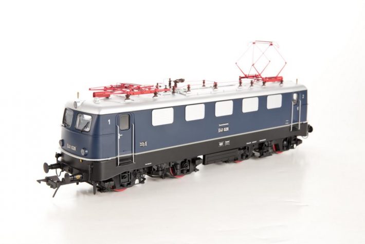 Die E 41 von Lenz rollt an - Spur Null Magazin