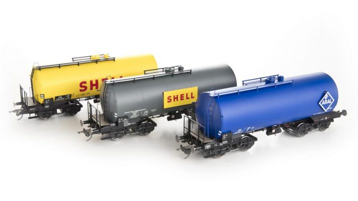 Vierachsige 63m³ Einheitskesselwagen von Schnellenkamp - Spur Null Magazin